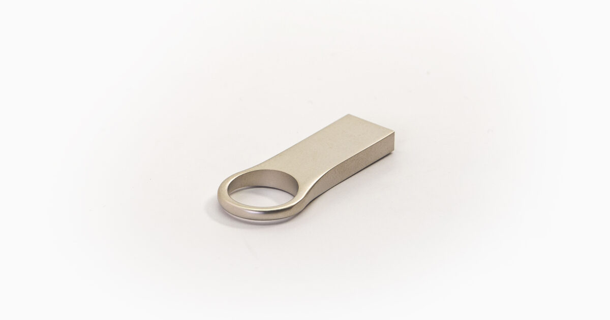 Metal Circle Stick USB Drive | EveryUSB.com